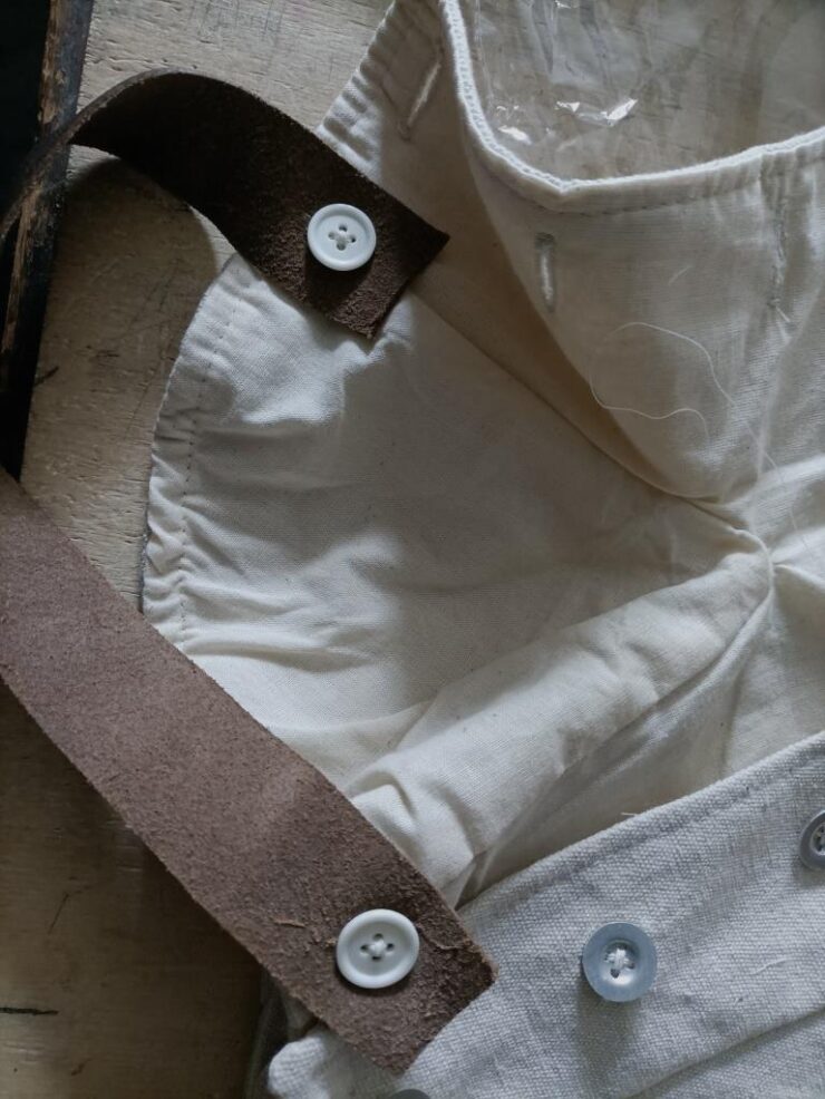 White Canvas Gaiters - Corps Sutler