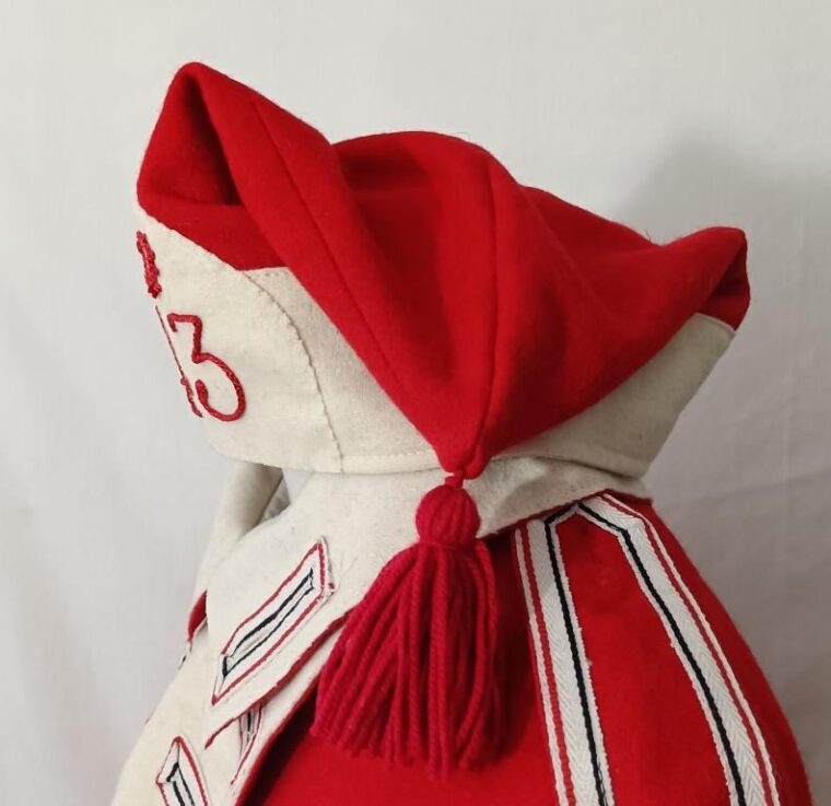 43rd Regiment of foot forage cap Rev war - Corps Sutler